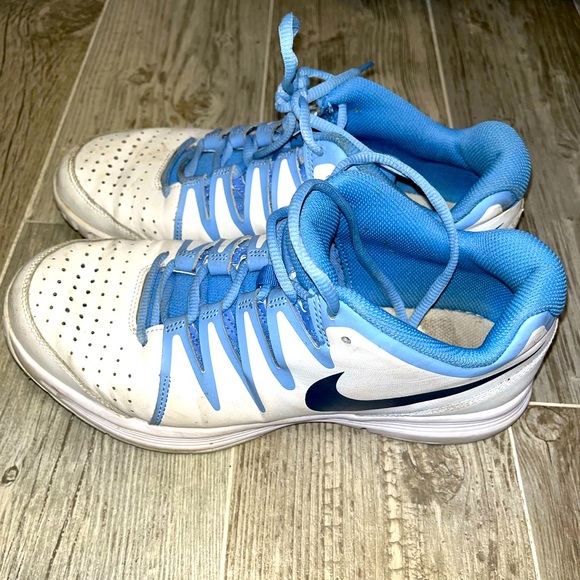 Nike | Shoes | Nike Blue Striped Sneakers | Poshmark